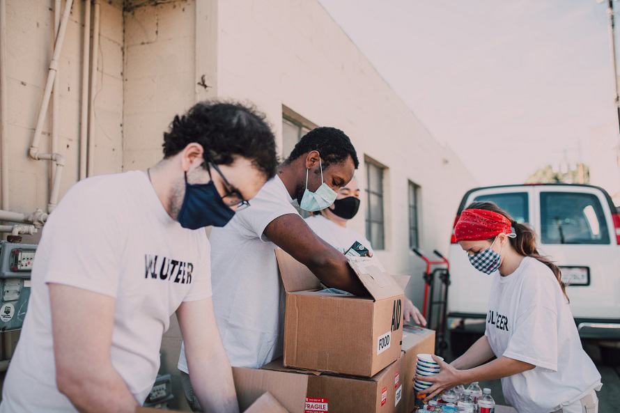 Five Common Elements of Successful Giving Tuesday Campaigns - Sassetti LLC
